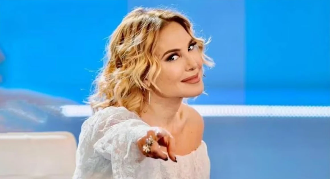 Barbara D'Urso in orbita Rai: Mara Venier la vuola a Domenica In