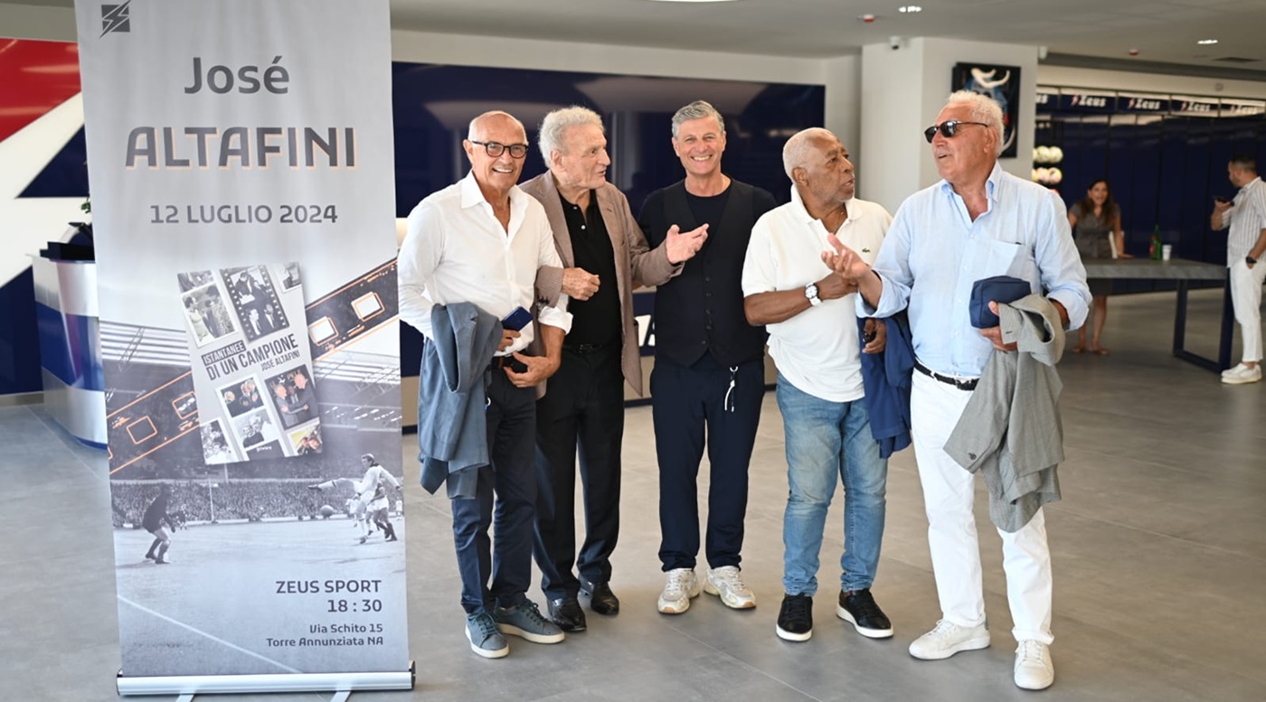 Torre Annunziata - Josè Altafini alla Zeus Sport per il suo libro ...